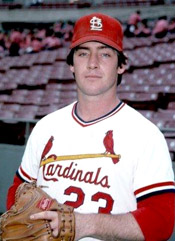 Ted Simmons excels at 4-hit games as Cardinals catcher | RetroSimba